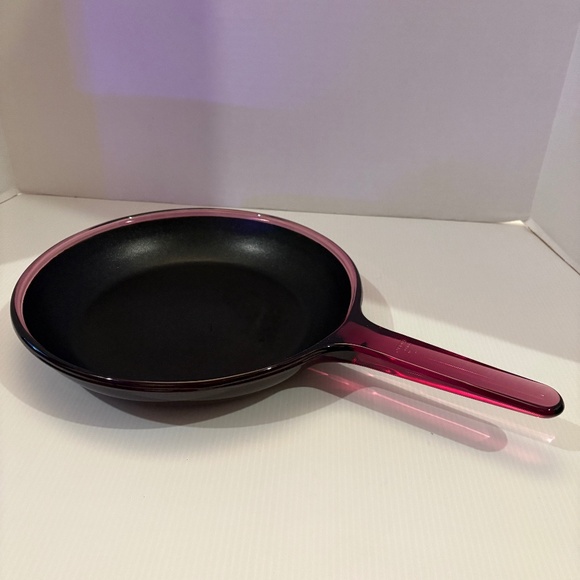 Visions Corning Ware | Kitchen | Vision Corning Ware Cranberry Skillet ...